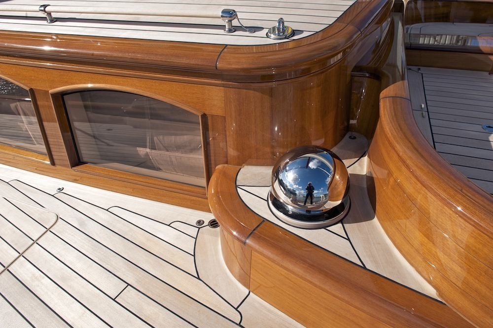 Yacht WISP, a Royal Huisman Superyacht | CHARTERWORLD Luxury Superyacht ...